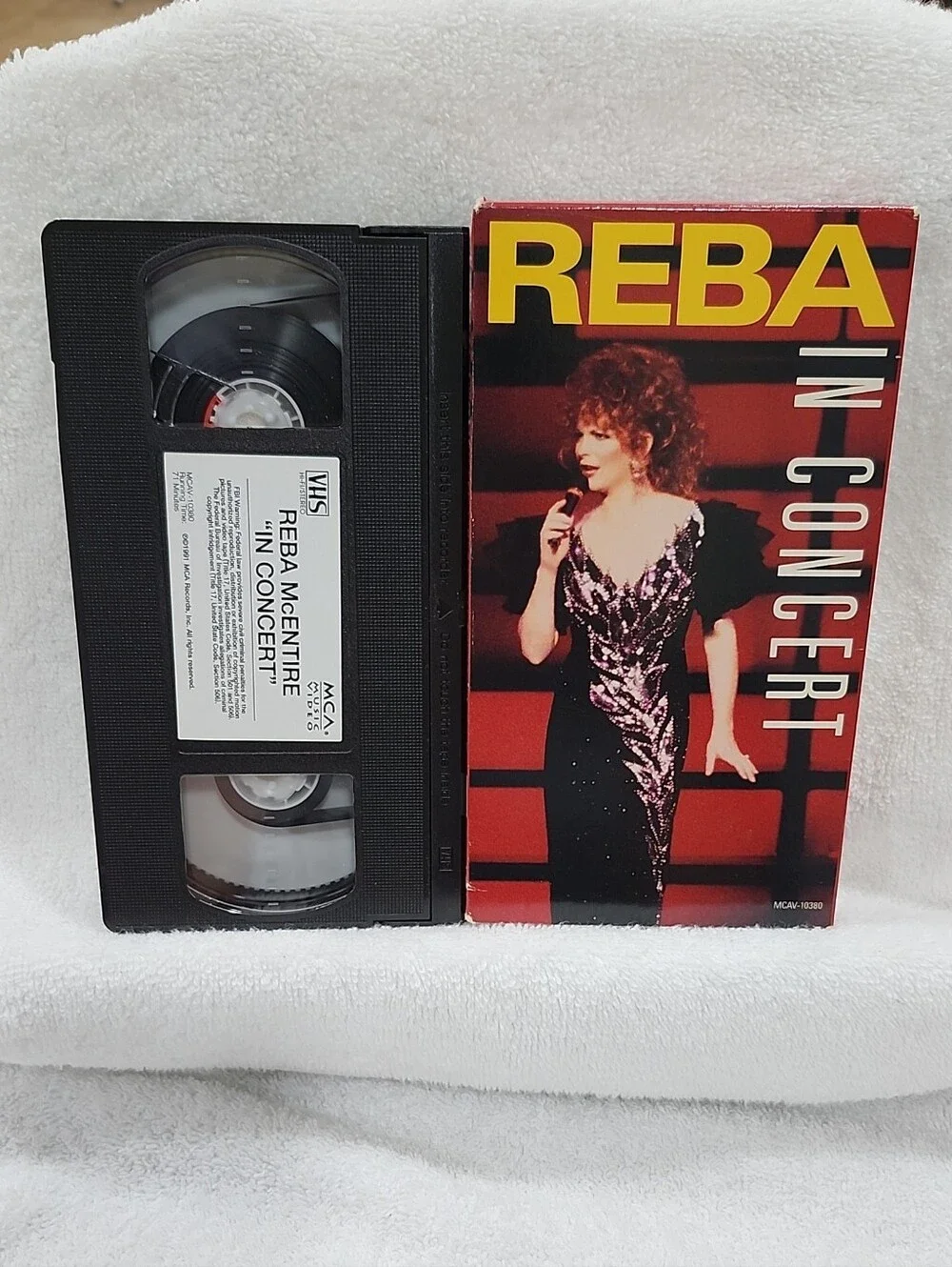 Mca | Media | 991 Reba In Concert Vhs Tape | Poshmark